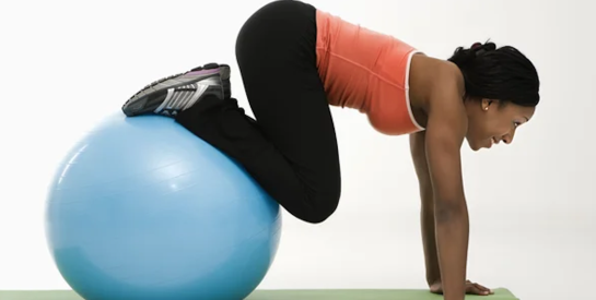 Kamasutra : 20 positions en images pour s’amuser et prendre du plaisir avec son partenaire