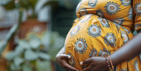 Les fibromes utérins pendant la grossesse : Comprendre les risques pour ...